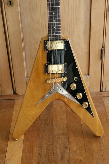 JP Guitars - Projects: 1975 Ibanez Flying V