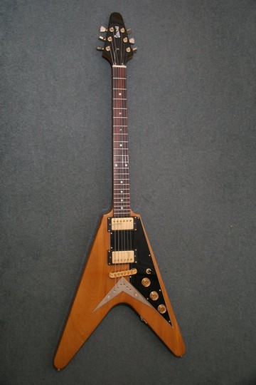 JP Guitars - Projects: 1975 Ibanez Flying V